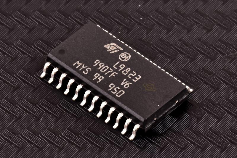 خرید و قیمت آی سی درایور L9823